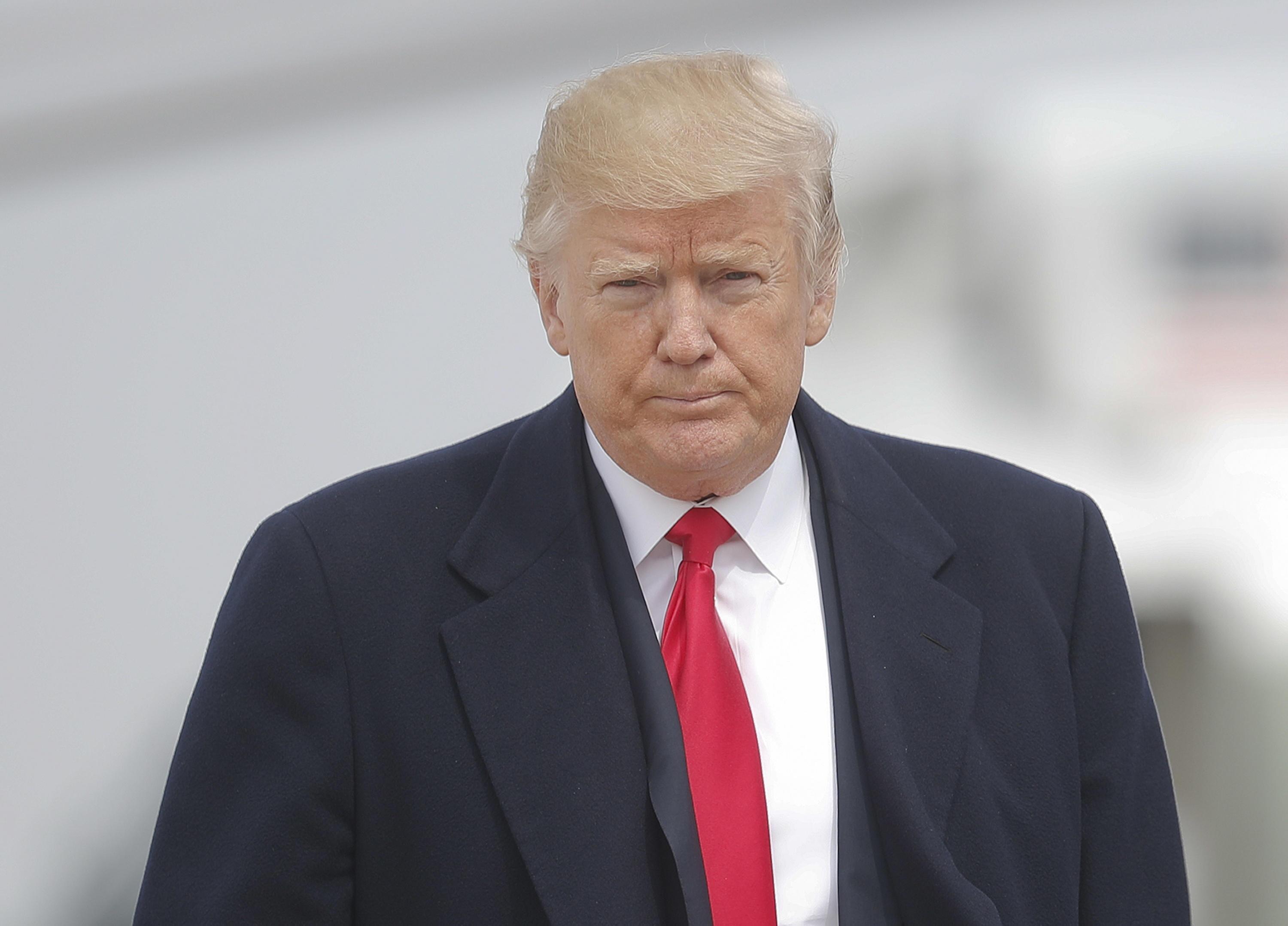 Donald Trump | Steckbrief, Bilder und News | GMX.CH