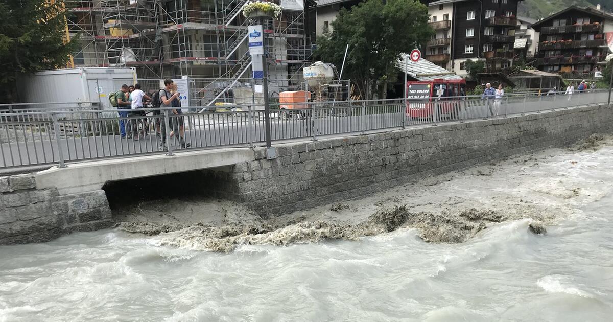 Hochwasser in Zermatt - Unterirdischer See entleert sich plötzlich | GMX.CH