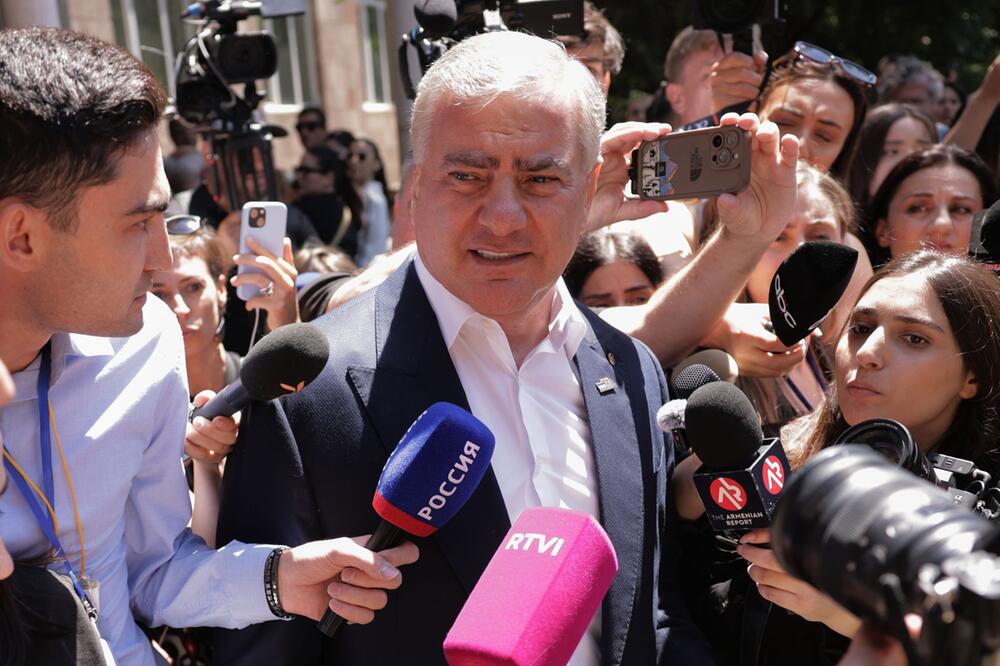 Wahl in Armenien: Festnahmen und Skandale überschatten Wahl in Armenien ...