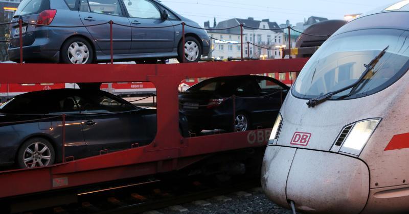 Deutsche Bahn rangiert die Autozüge aus | GMX.CH
