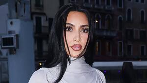 Kim Kardashian schenkte ihren vier Kindern vier Welpen.