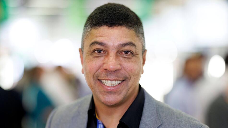 Bayern-Legende Giovane Elber freut sich über ersten Enkel | GMX.CH