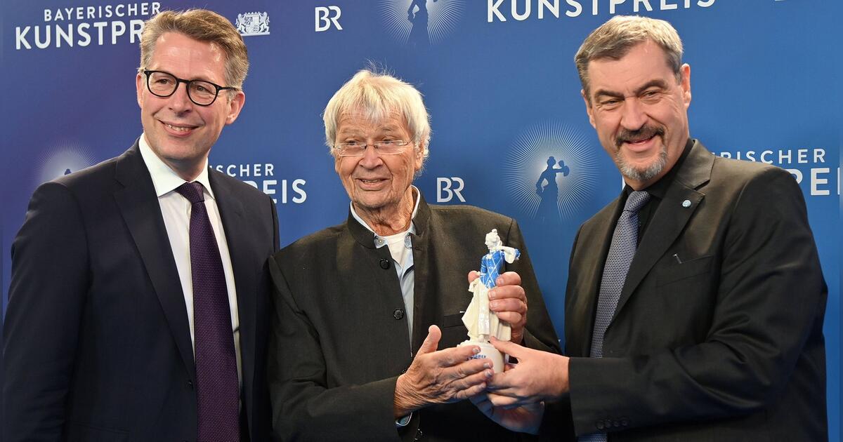 Seltener öffentlicher Auftritt: Gerhard Polt erhält Auszeichnung | GMX.CH