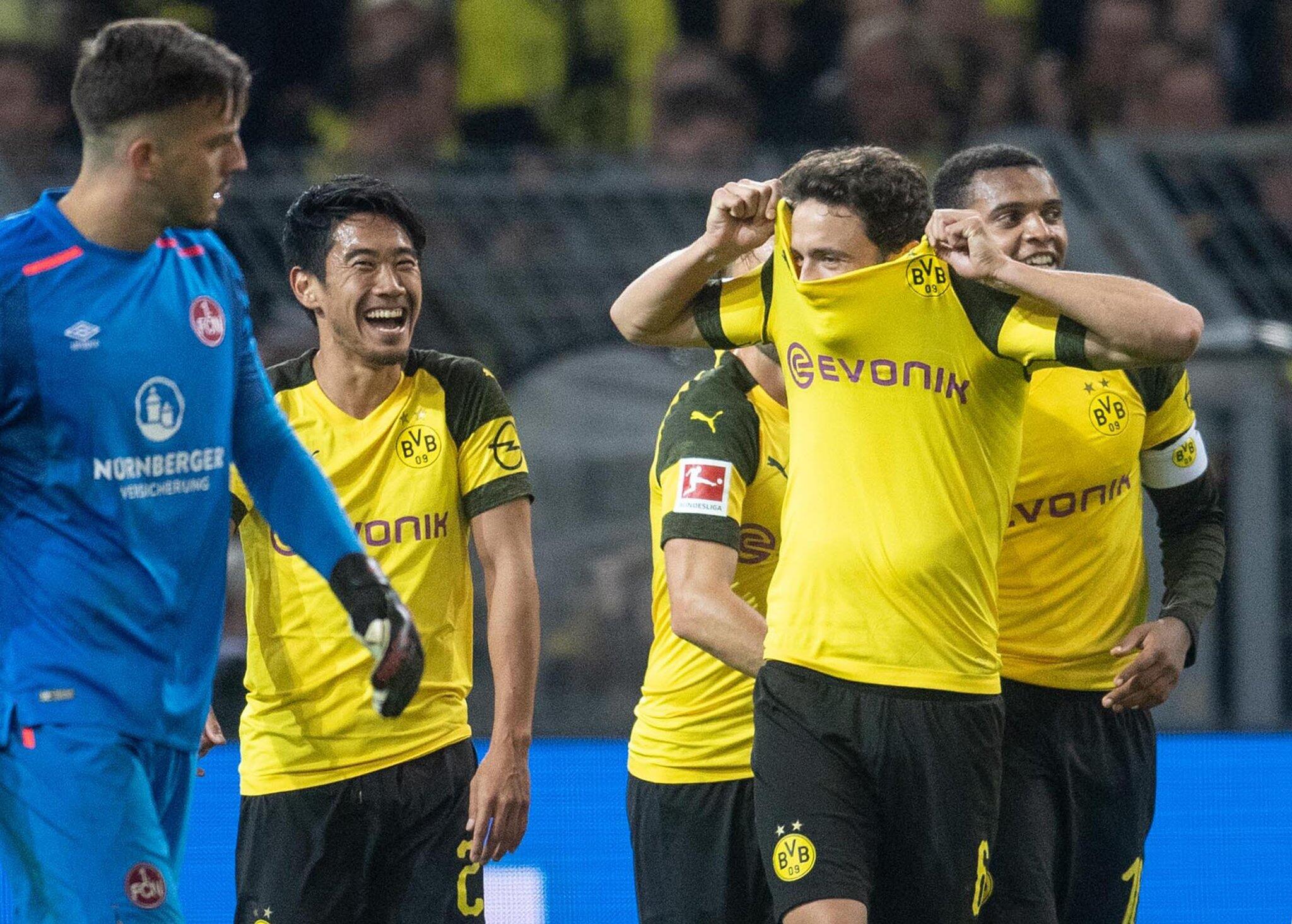 Erstmals BVB Zauberfussball Mit Kantersieg Auf Rang Zwei GMX CH