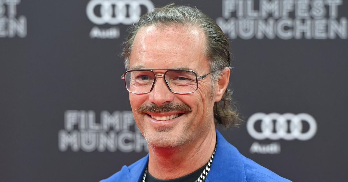 Seit sieben Jahren Single: John Friedmann sucht "die Frau fürs Leben ...